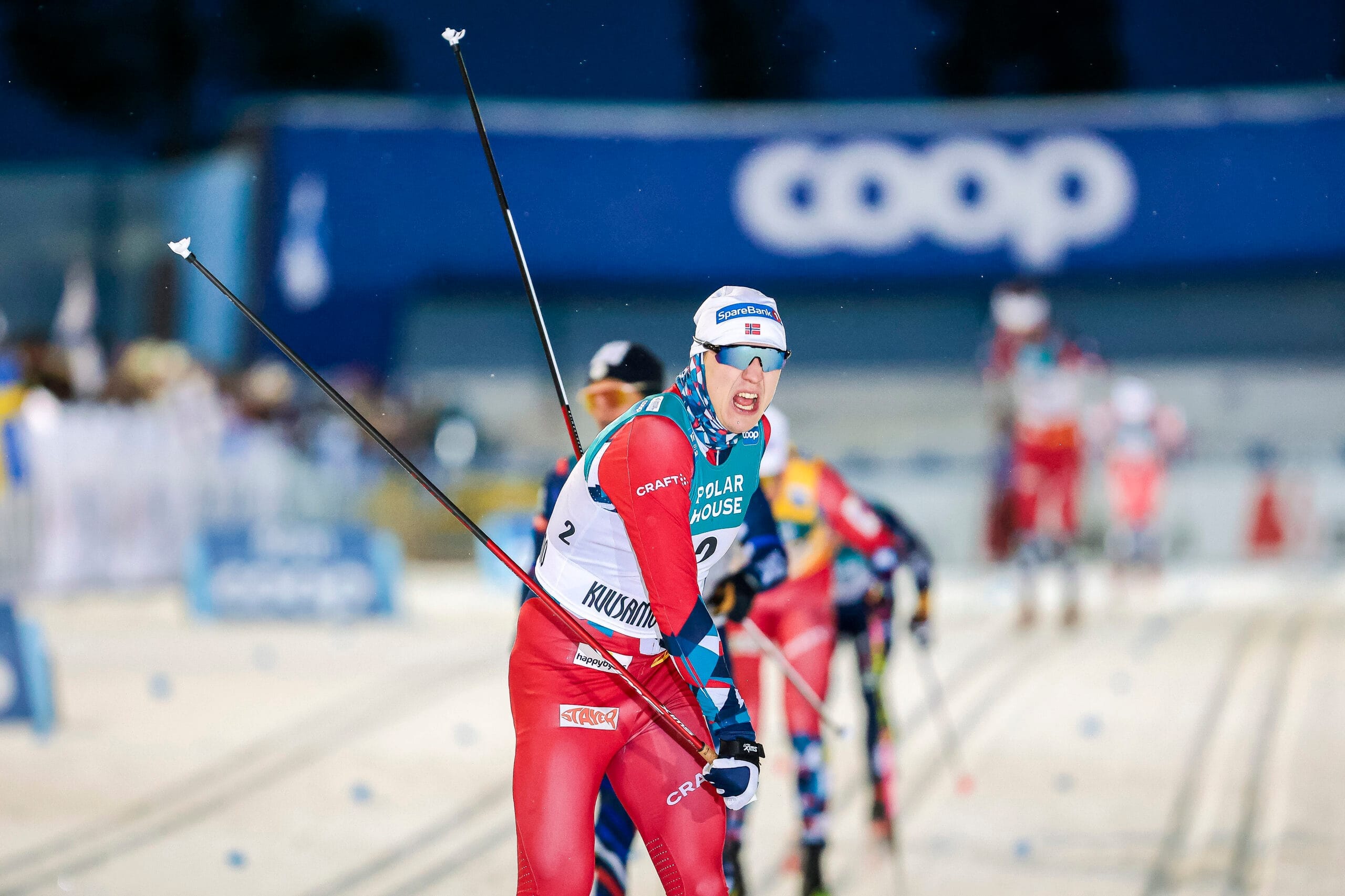 Erik Valnes wins the World Cup sprint in Ruka - ProXCskiing