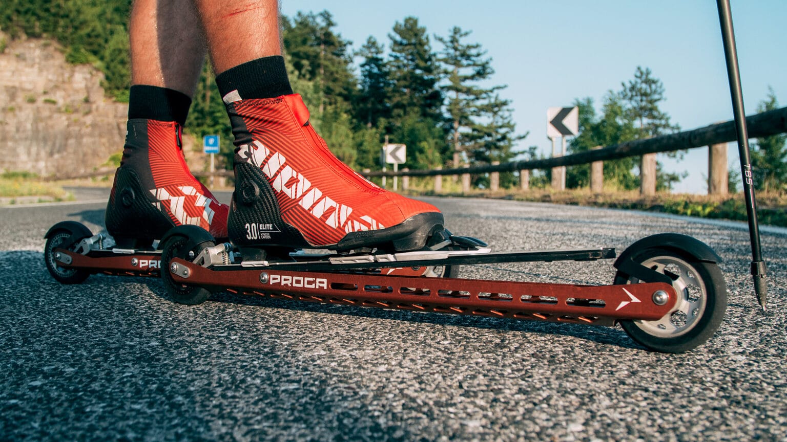 Biathlon star develops roller skis with brakes - ProXCskiing
