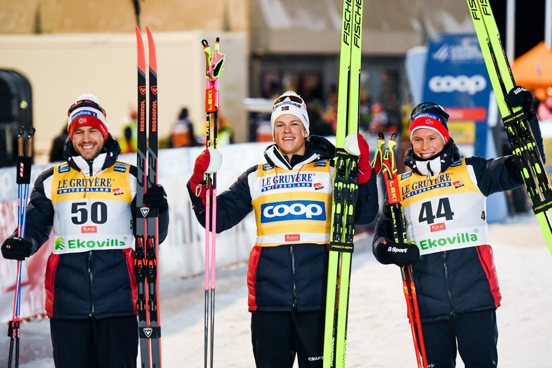 Noorse hattrick in de 10 km klassieke race voor mannen tijdens de Ruka ...